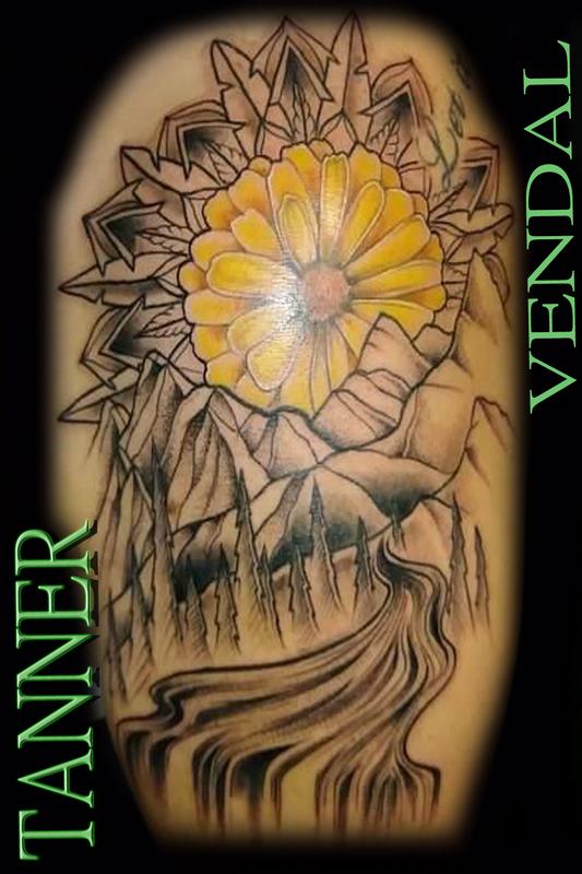 Daddy Jacks Body Art Studio : Tattoos : Tanner Vendal : Golden Sun